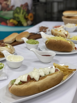 Duoc UC - Celebra el Día del Completo - Aprende Las Preparaciones ...